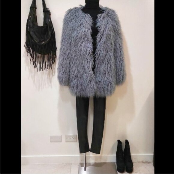 Yoli Rapp | Jackets & Coats | Boho Chicvtg 7s Vibe Gorg Faux Mongolian ...